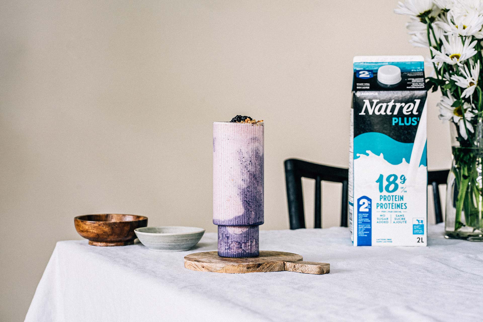 Blueberry and Raspberry Marble Protein Smoothie | Natrel
